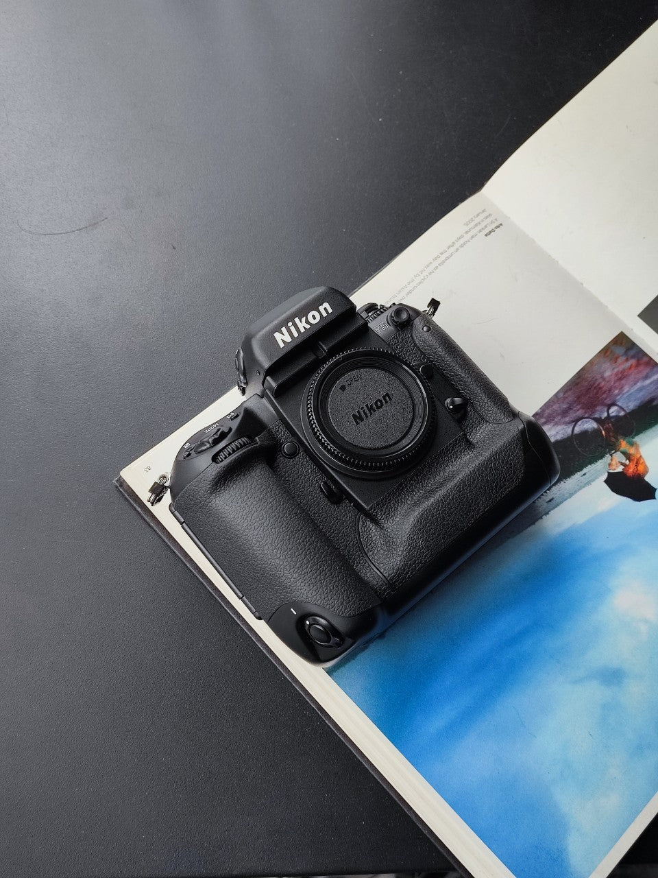 Nikon F5 [with box] – UNIT CAMERA SHOP | BKK